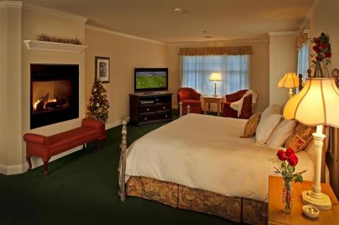 Romantic Lodging in Jackson NH | Mountain Vacations + Getaways | The ...