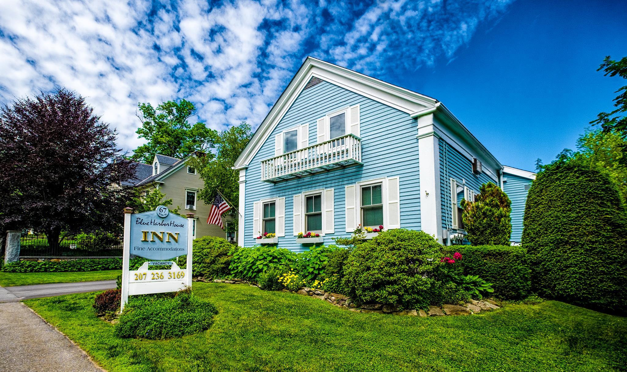 Camden, Maine Inns | Maine Getaways at Blue Harbor House Inn